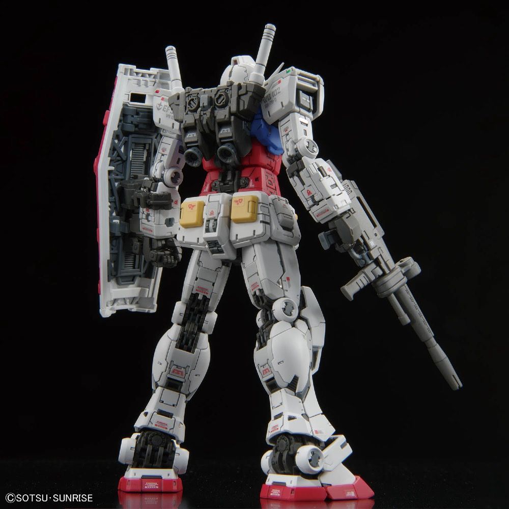 RG RX-78-2 Gundam Version 2.0 "Mobile Suit Gundam" - Bandai Hobby 1/14 – Kicks Generation Toys